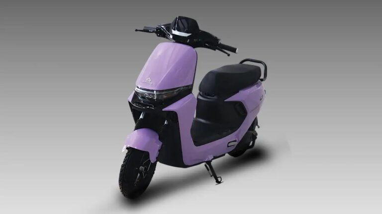 You Will Not Believe How the Ampere Reo Vyb Just Changed the Budget EV ...